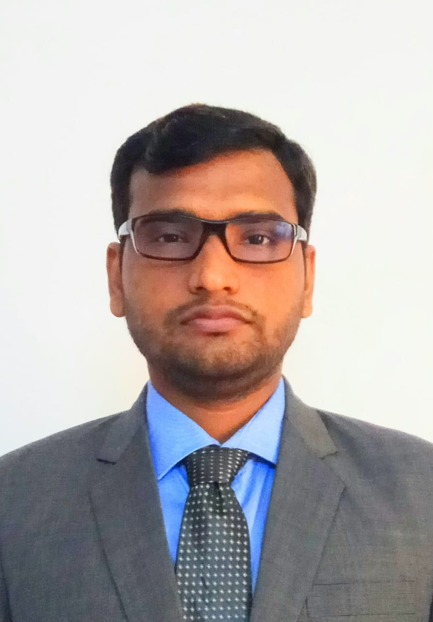 New visiting researcher Sujeet Kumar Singh at our chair: Katholische ...