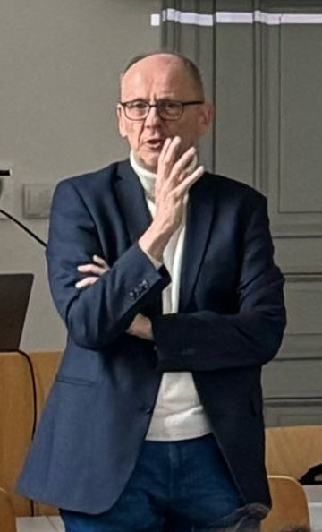 Medizinethiker Knoepffler referierte zu Möglichkeiten und Risiken des ...