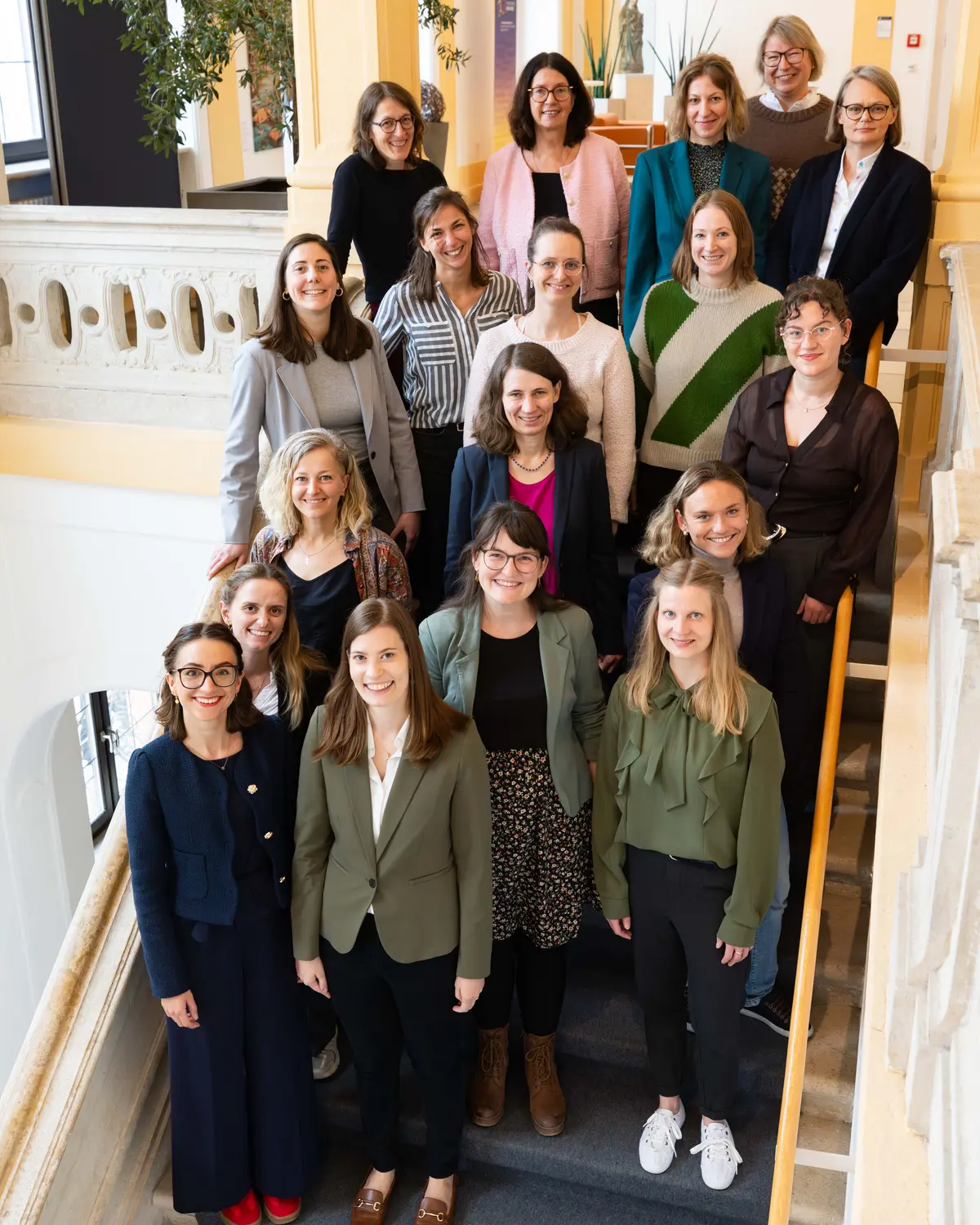 Frauen für die Wissenschaft gewinnen: Mentoring-Programm der KU feiert ...