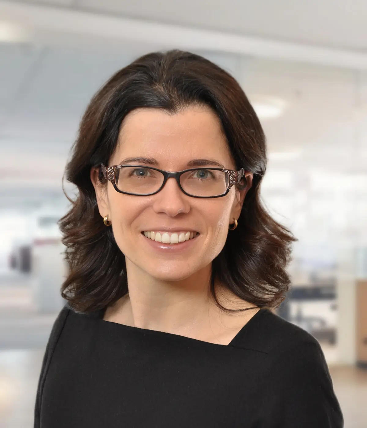 Dr. Victoria-Sophie Osburg takes over Chair of Business Administration ...