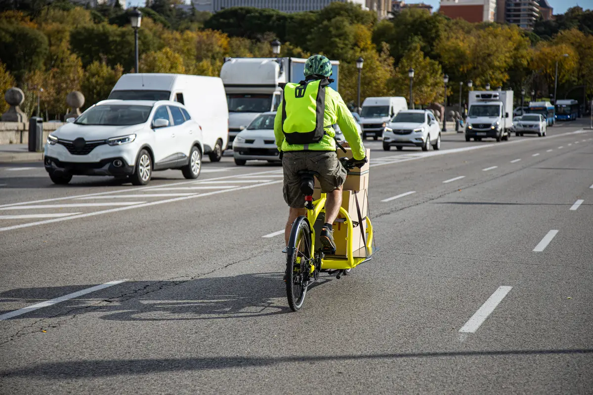 Beating traffic jams: DFG project aims to optimize urban supply chains – KU