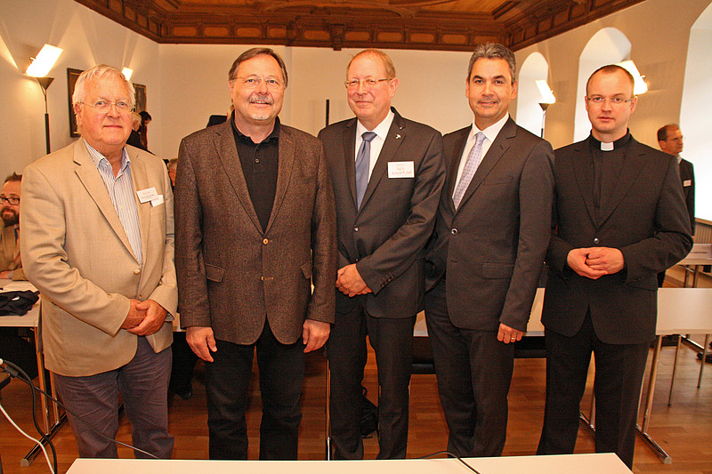 Detektivarbeit an einem alttestamentlichen Werk: Katholische ...