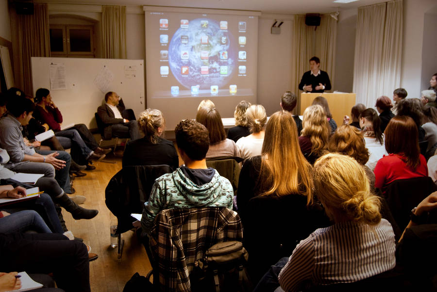 Faszinierendes Erzählen - Jens Radü über iPad & Co.: Katholische ...